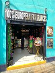 Impor Essence Breña (Distrital Breña, Azcona, Jirón Castrovirreyna, 274), kozmetik ve parfümeri firmaları  Lima'dan