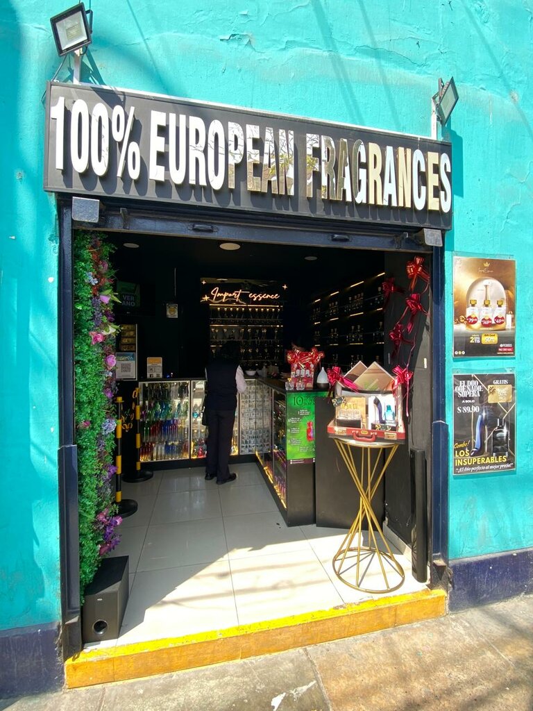 Kozmetik ve parfümeri firmaları Impor Essence Breña, Lima, foto