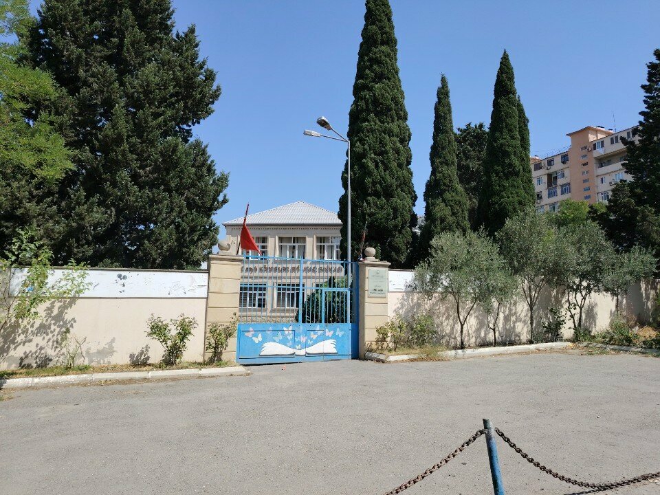 Çocuk esirgeme kurumu 190 Saylı Körpələr Evi-Uşaq Bağçası, Bakü, foto