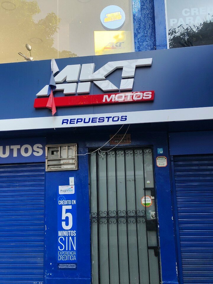 Motosiklet okulu Akt motos, Medellin, foto