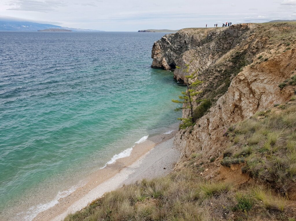 Dağ zirvesi Мыс Ташкай, İrkutskaya oblastı, foto