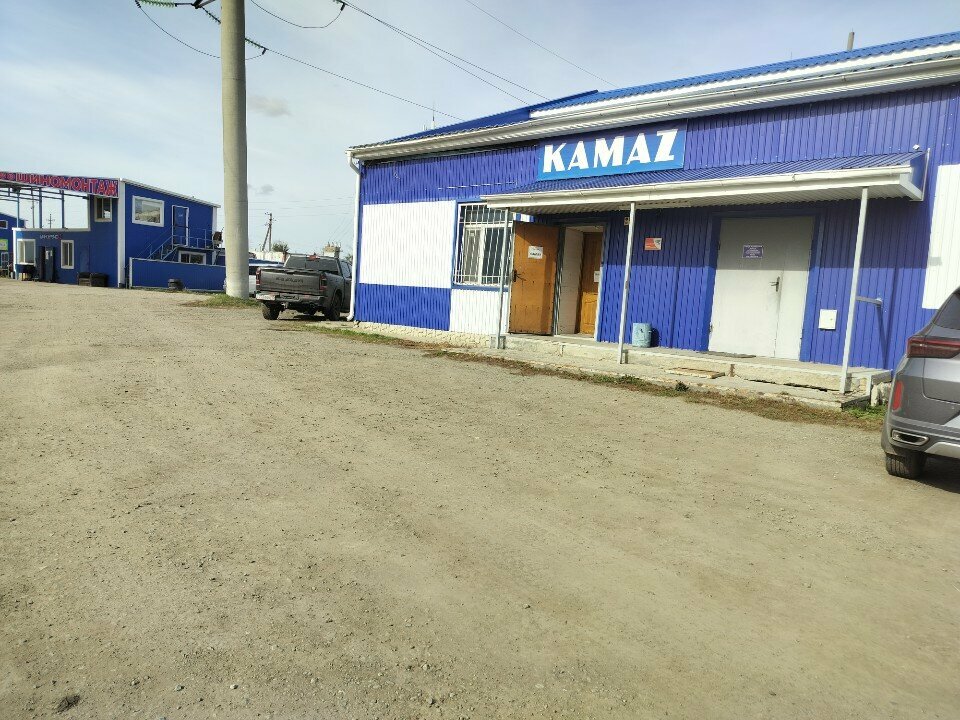 Otomobil yedek parçaları Kamaz, Kostanay, foto