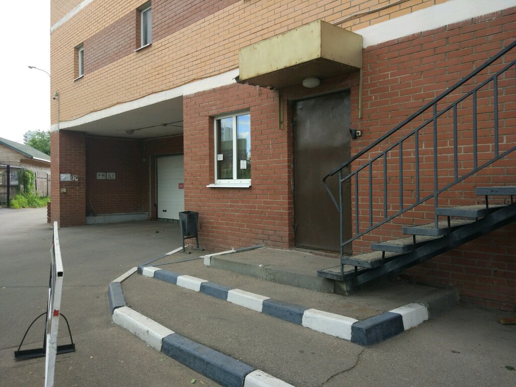 Otoparklar Car park, Moskova, foto