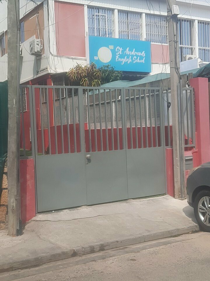 Eğitim merkezleri Centro de formação profissional de Engles, Loanda, foto