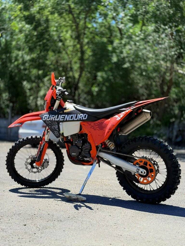 Motosiklet satışı Guruenduro, Krasnodar, foto