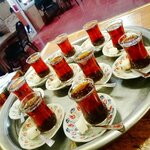 Yavuz Selim Çay Ocağı (Trabzon, Vakfıkebir, Kemaliye Mah., Poyraz Sok., 1A), kafe  Vakfıkebir'den