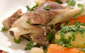 Tarihi Hasır Ocakbaşı (Ardahan, Ardahan Merkez , Mareşal Fevzi Çakmak Cad., 7), restoran  Ardahan'dan