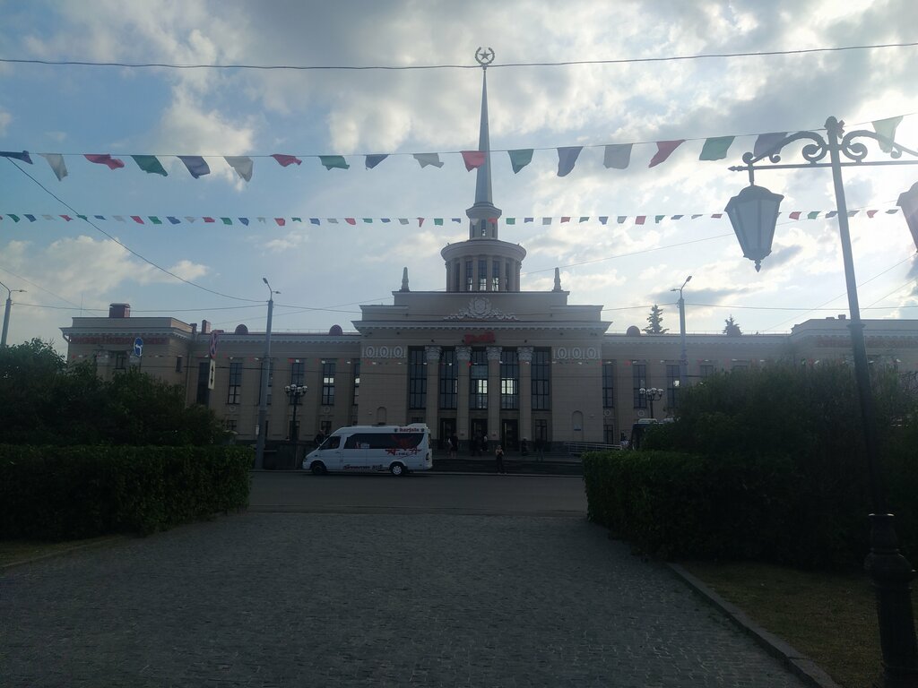 Kültür ve eğlence parkları Dolgoye Ozero Park, Petrozavodsk, foto