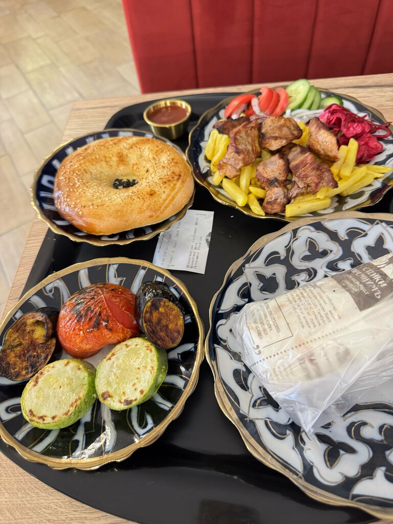 Restoran Мангал&Тандыр, Saint‑Petersburg, foto