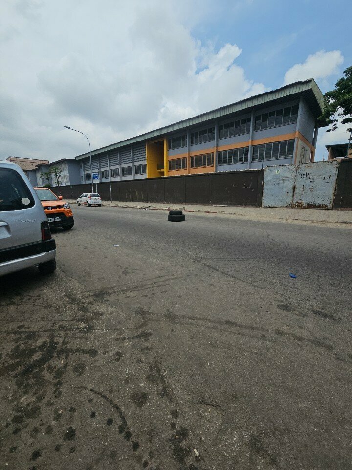 Özel okul Epc Saint Jean Bosco, Abican, foto