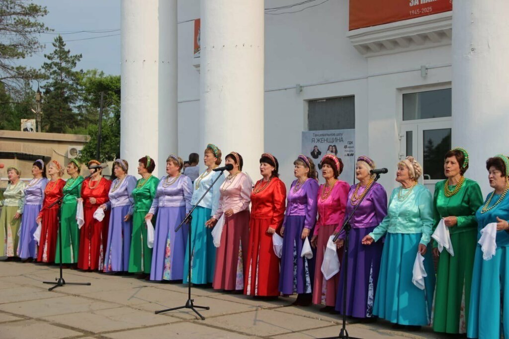 Kültür ocakları МБУК Культурно-досуговый центр, Lesozavodsk, foto