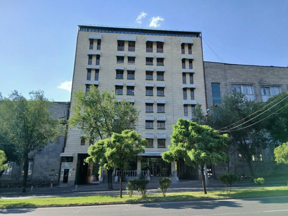 Yönetim ofisi Օրինաց երկիր կուսակցություն, Erivan, foto