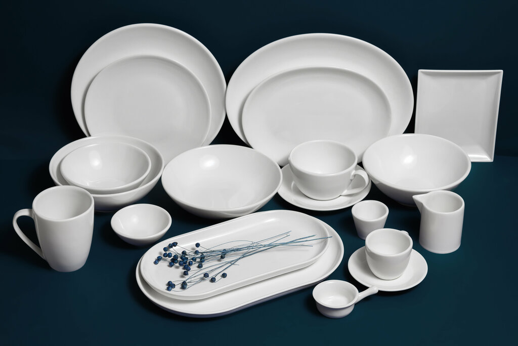 Züccaciye mağazaları Tikhoretsky Porcelain, Krasnodarski krayı, foto