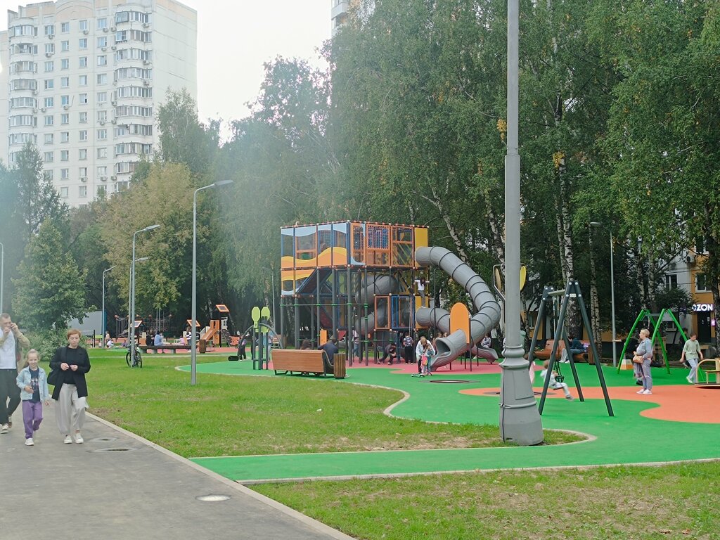 Oyun alanı Playground, Moskova, foto