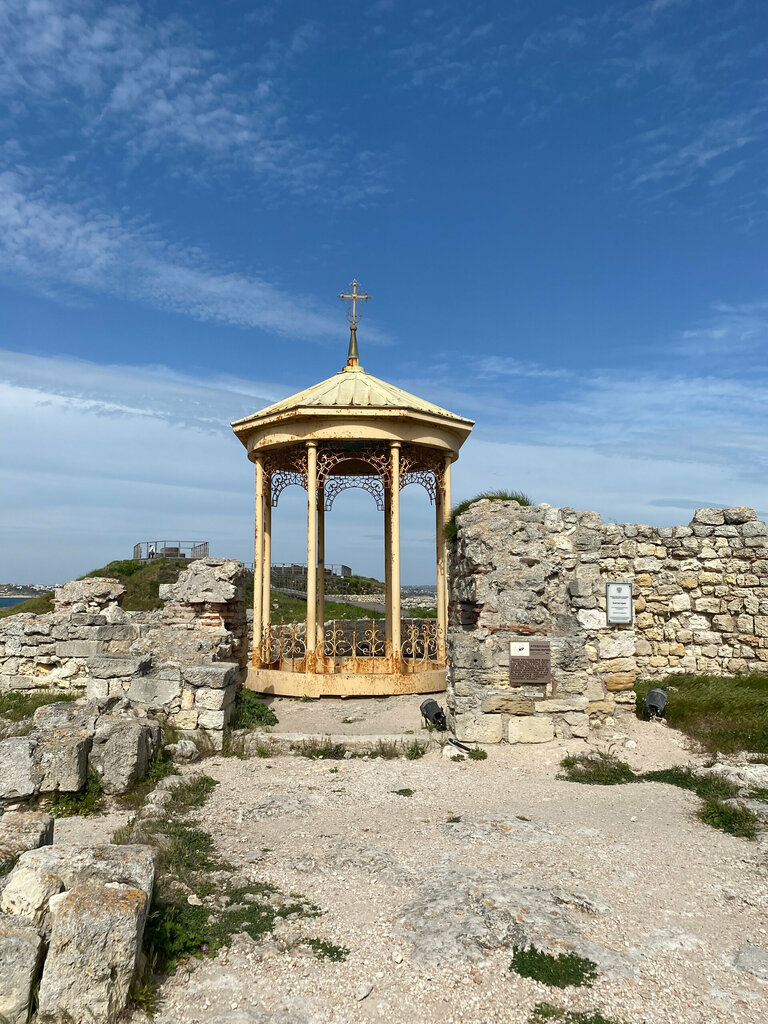 Turistik yerler Баптистерий-крещальня, Sevastopol, foto