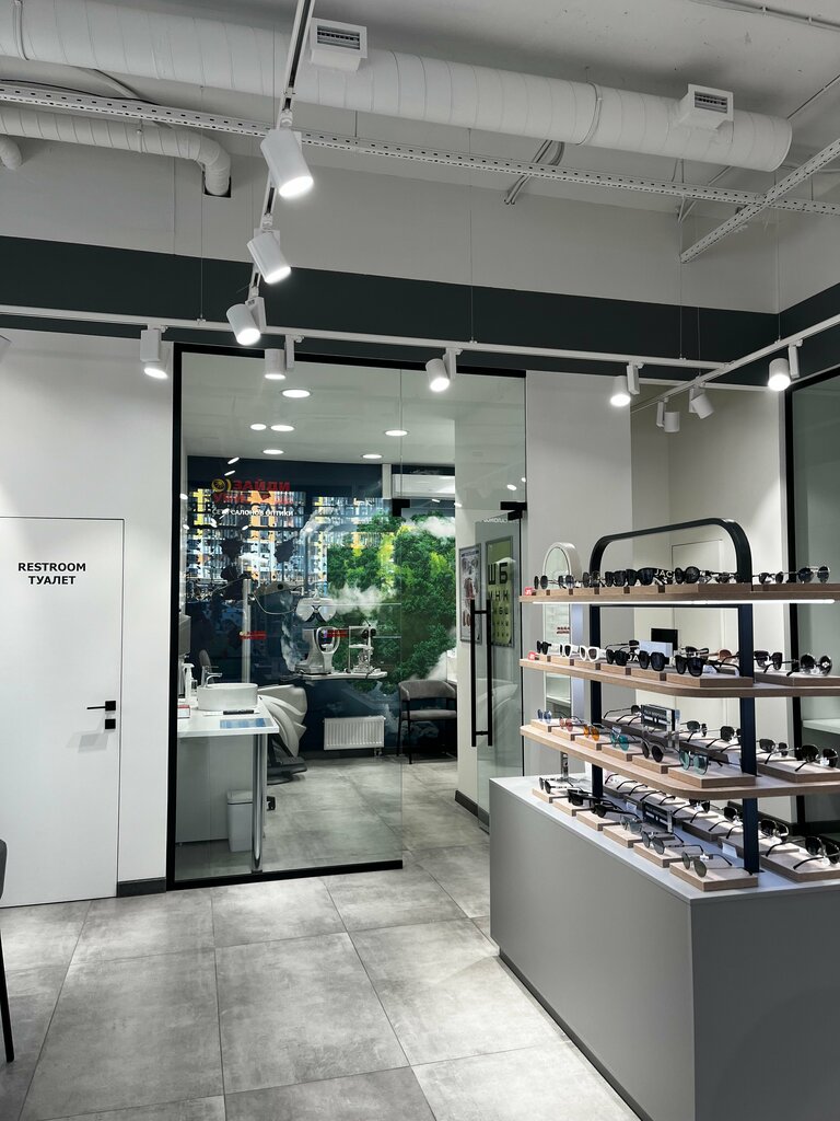 Optik Зайди Увидишь, Saint‑Petersburg, foto