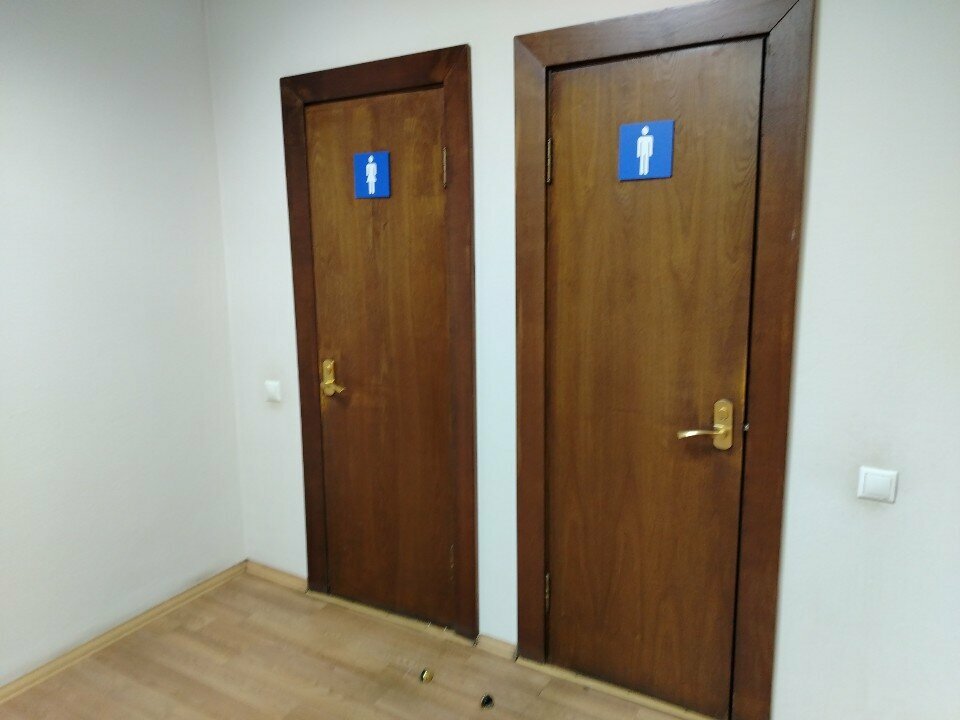 Tuvalet Туалет, Yekaterinburg, foto