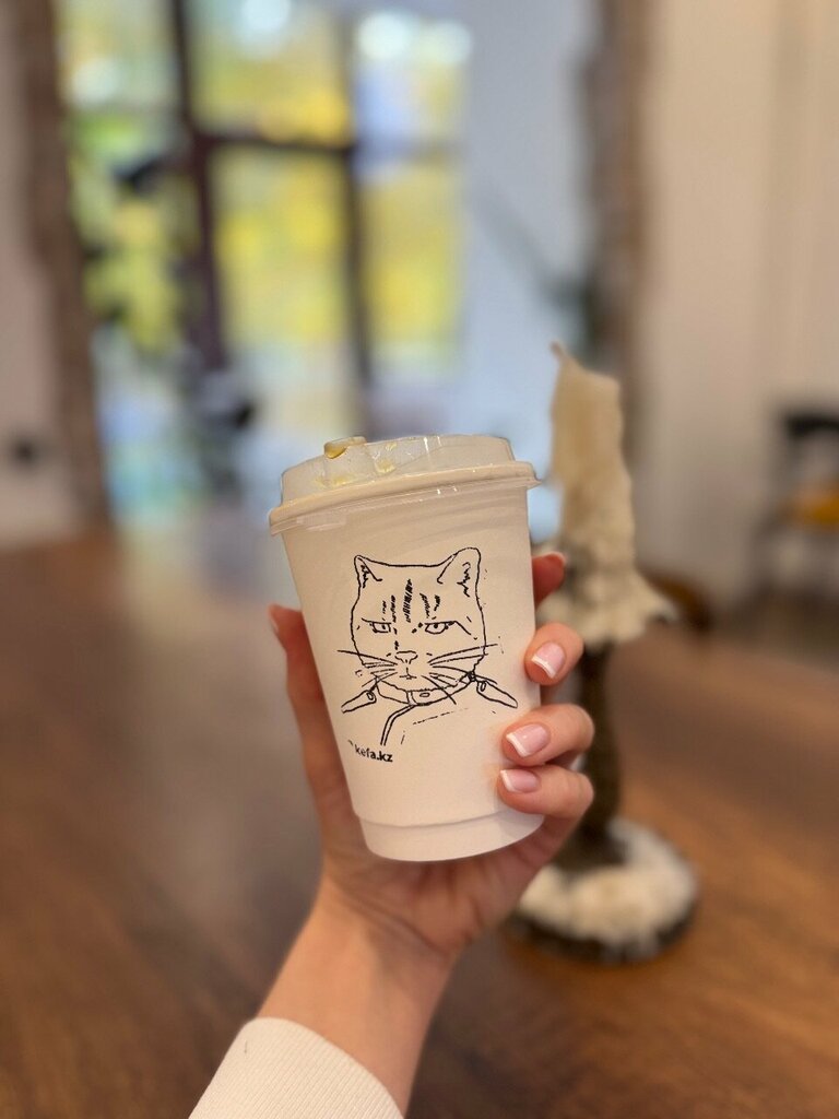 Kahve dükkanları Kefa Coffee, Almatı, foto