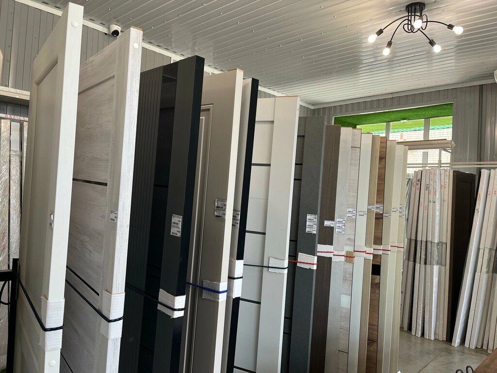 Kapılar Магазин Сентябрь, Çernuşka, foto