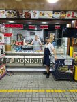 Murat Dondurma (Şekerhane Mah., Şevket Tokuş Cad., No:1/D, Alanya, Antalya), dondurmacılar  Alanya'dan