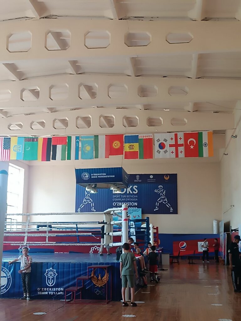 Spor tesisi Boxing School, Taşkent, foto