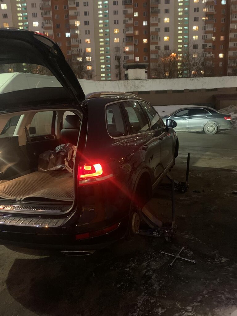 Oto lastik tamiri Подкачка, Murino, foto