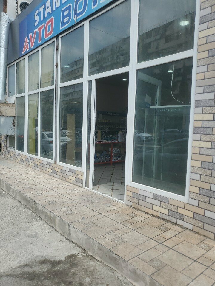 Otomobil boyaları Standox, Bakü, foto