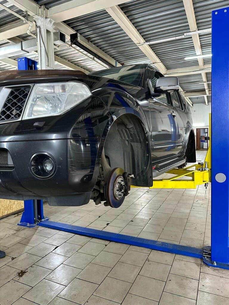 Otomobil servisi Hyperdrive, Moskova, foto