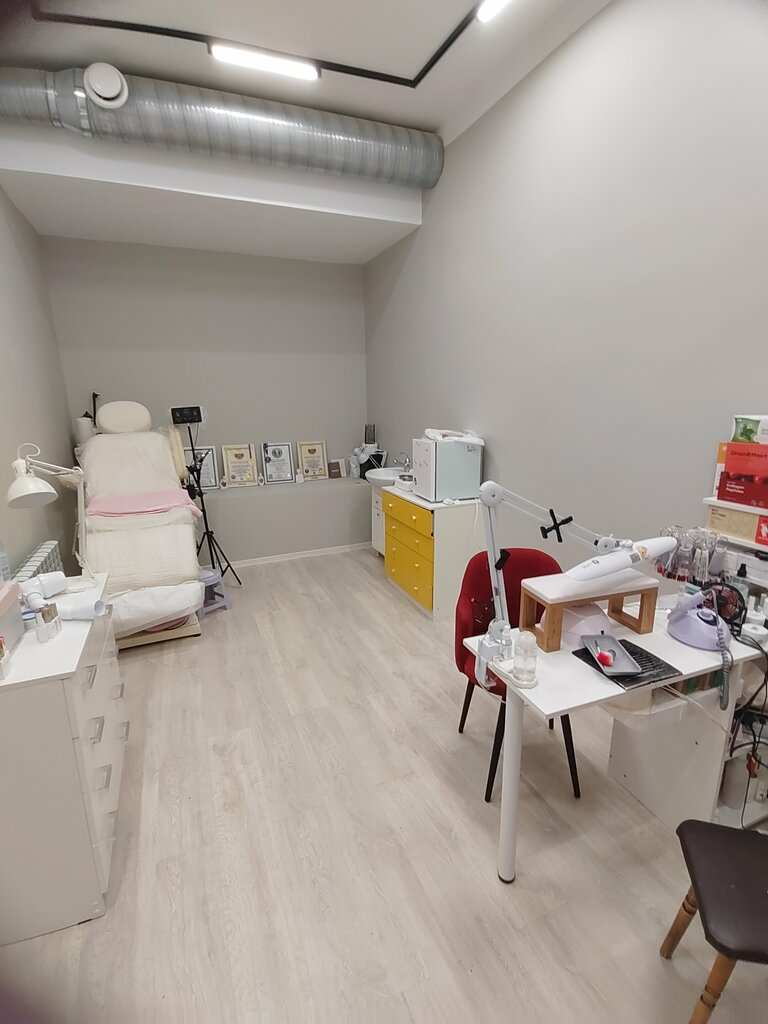 Güzellik salonu Lisa. pilka, Klin, foto