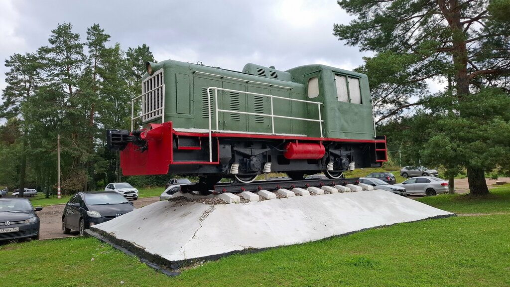 Teknoloji anıtı Тепловоз ТГК2-085, Saint‑Petersburg ve Leningradskaya oblastı, foto