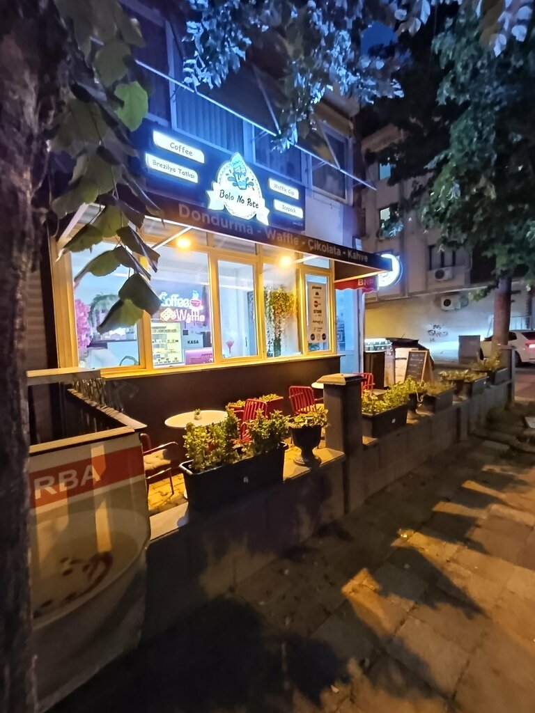 Pasta, şekerleme ve tatlı Bolo No Pote, İstanbul, foto