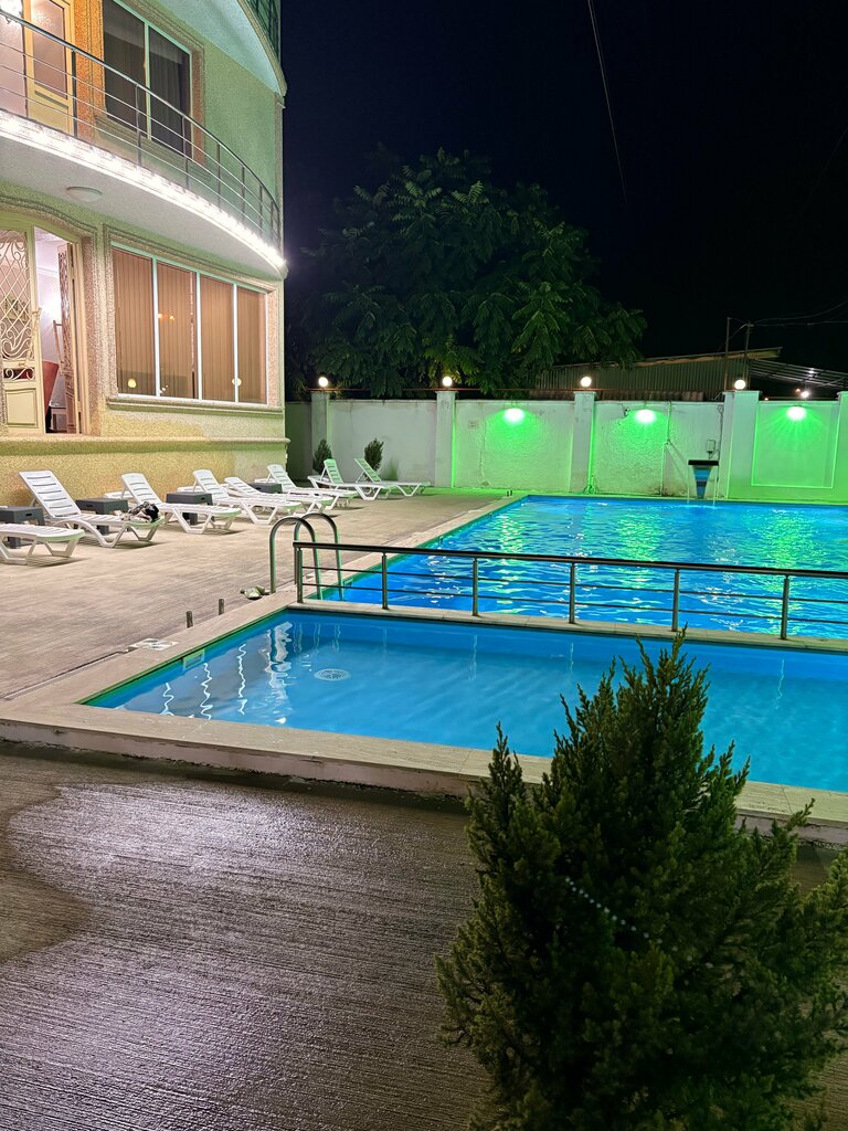 Otel Oleg, Kabuletti, foto