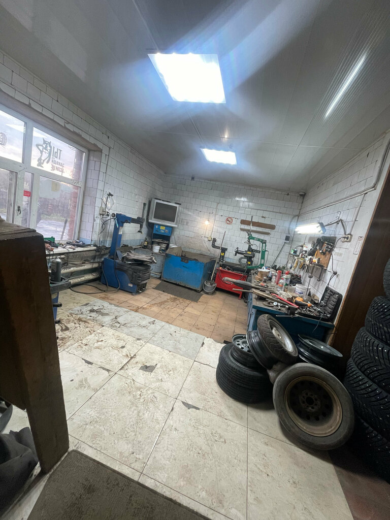 Oto lastik tamiri Шиномонтаж, Permski krayı, foto