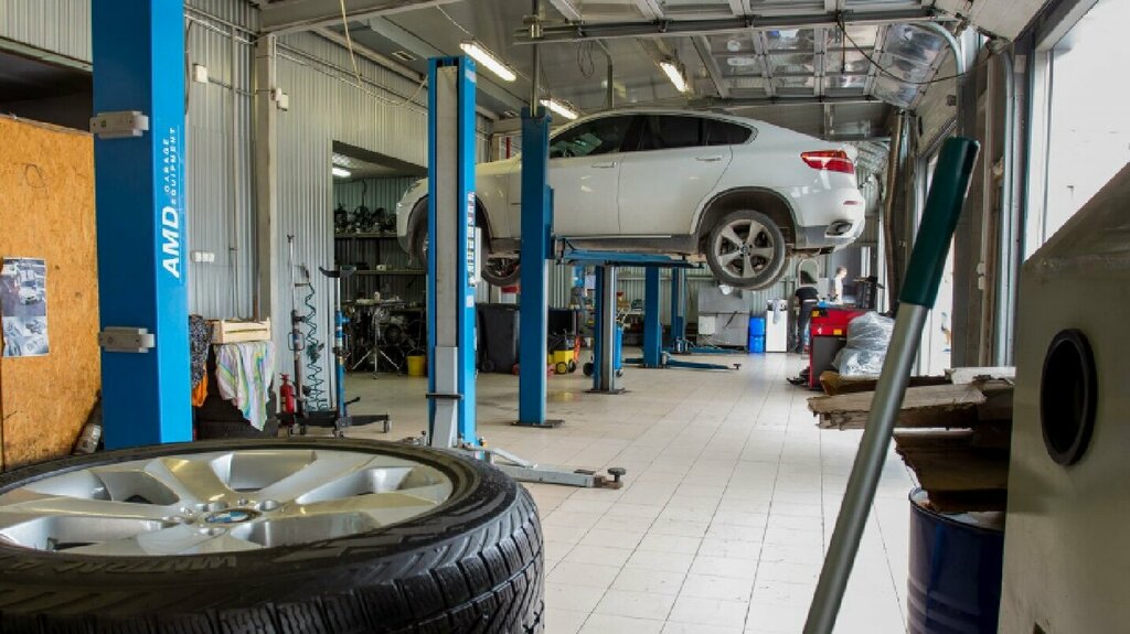 Otomobil servisi Daiva's City, Moskova, foto