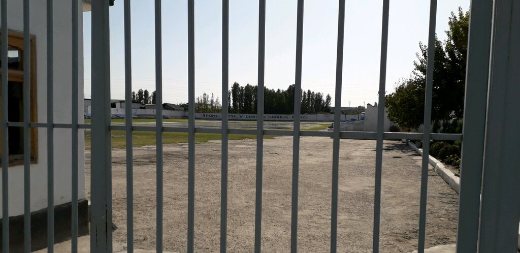 Stadyum Mehnet Stadyumu, Mergilân, foto