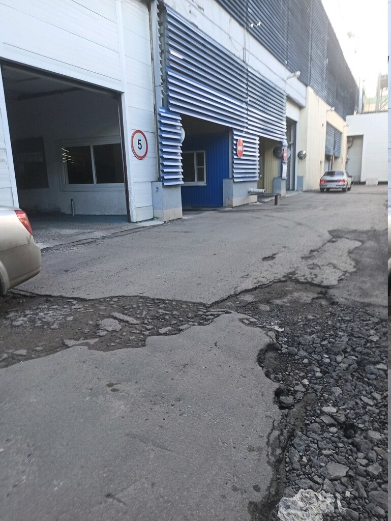 Garajlar АвтоДом, Voronej, foto