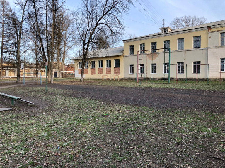 Spor alanı Футбольное поле, Rzhev, foto