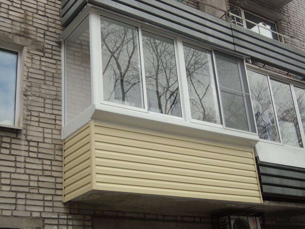 Pencere üretim, satış ve montaj firmaları Khabarovsky okonny servis, Habarovsk, foto