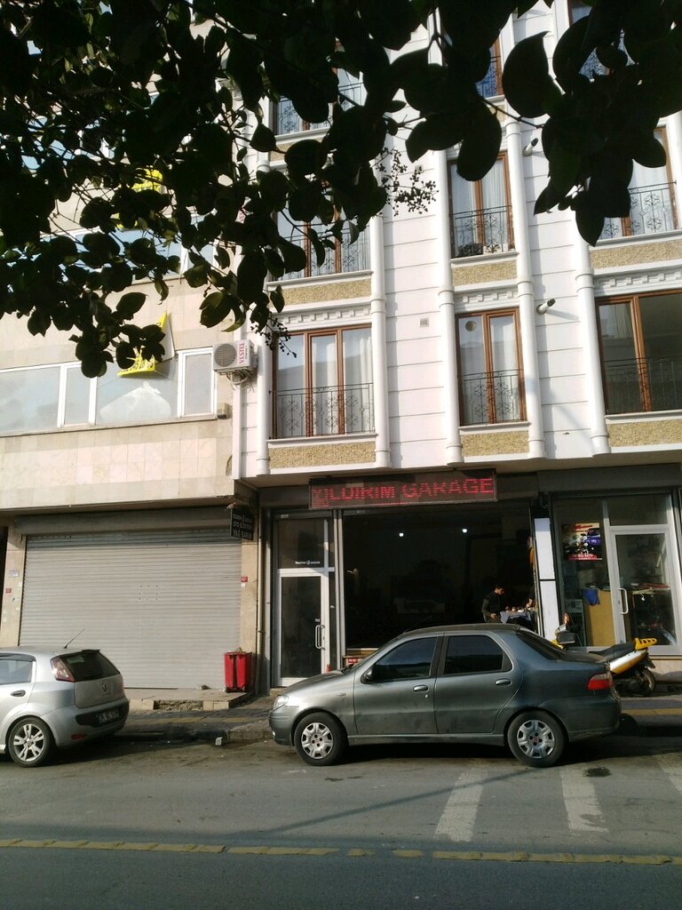 Otomobil servisi Yıldırım Oto, İstanbul, foto