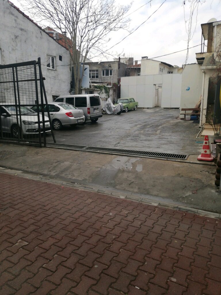 Oto yıkama Sur Otopark & Yıkama, İstanbul, foto