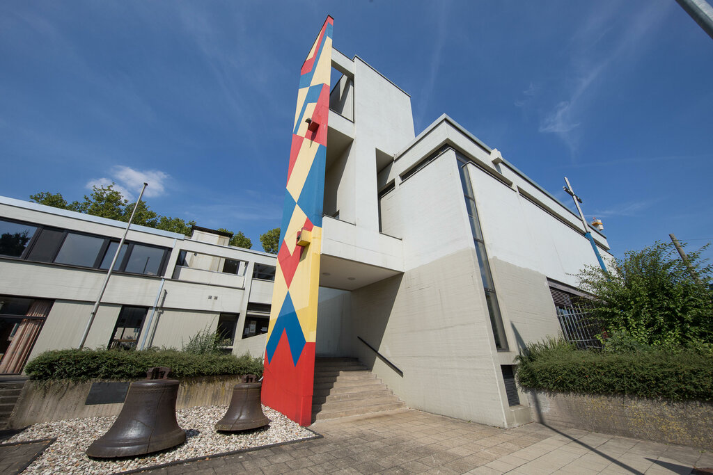 Dini dernekler Melanchthonkirche - Evangelische Erlöserkirchengemeinde Holsterhausen, Essen, foto