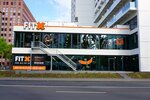FitX Fitnessstudio (North Rhine-Westphalia, Düsseldorf, Emanuel-Leutze-Straße, 1), yoga stüdyosu  Kuzey Ren‑Vestfalya'dan