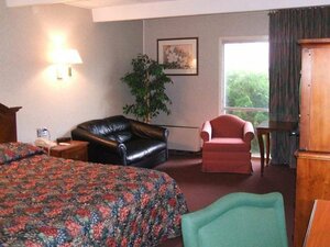 A Victory Inn & Suites Ann Arbor (Washtenaw Avenue No:3750), otel  Ann Arbor'dan