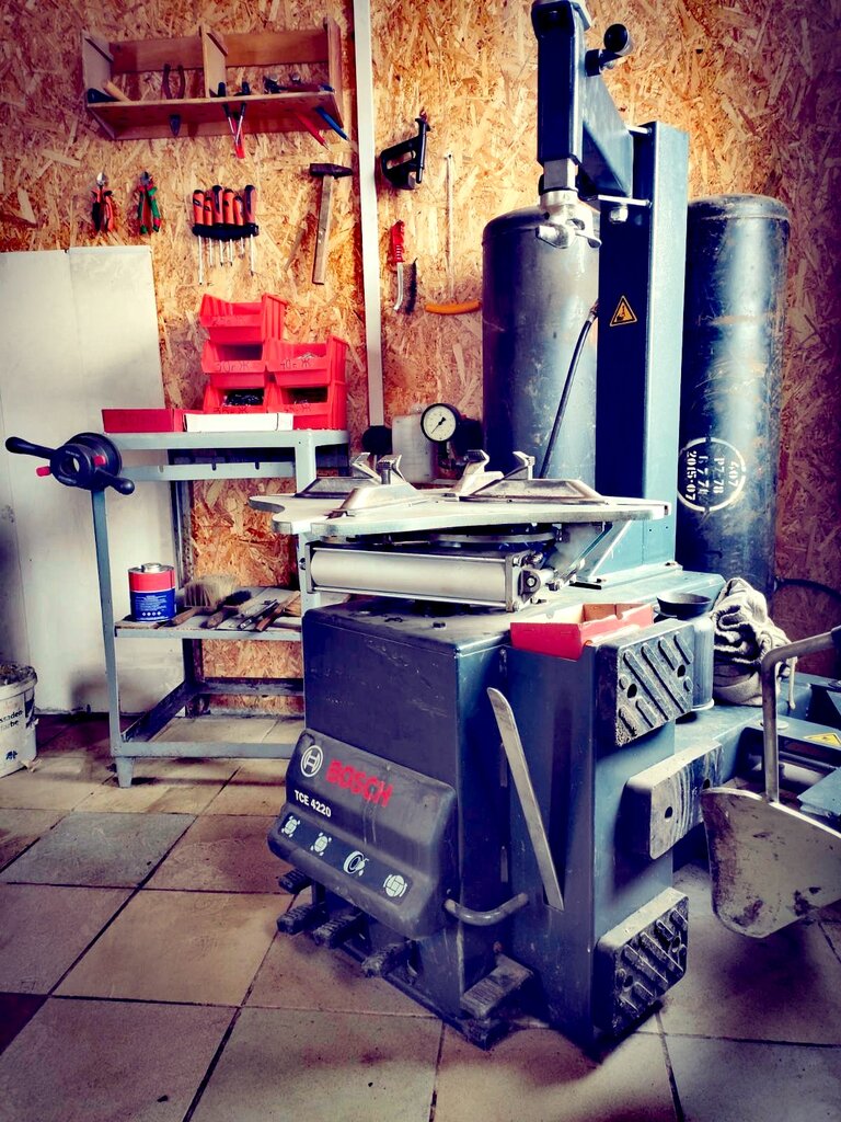 Oto lastik tamiri Dr. Pakor, Vitebsk, foto