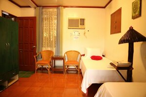 Makiling Onsen Hotel (Calabarzon, Laguna, Los Baños), otel  Los Banos'tan