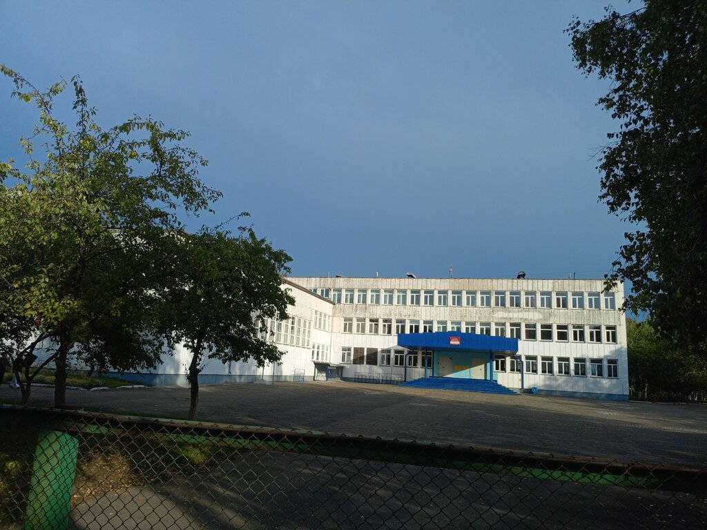 Lise Munitsipalnoye obrazovatelnoye byudzhetnoye uchrezhdeniye Litsey № 7, Minusinsk, foto