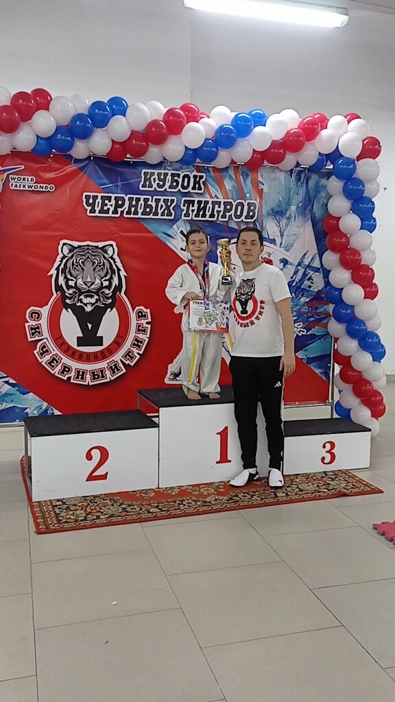 Spor kulüpleri Чёрный тигр, Şahty, foto