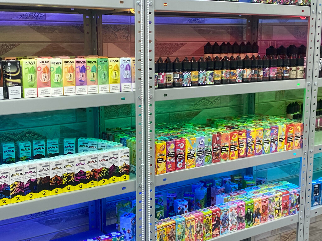 Elektronik sigara satış noktaları PgVg, Yalta, foto