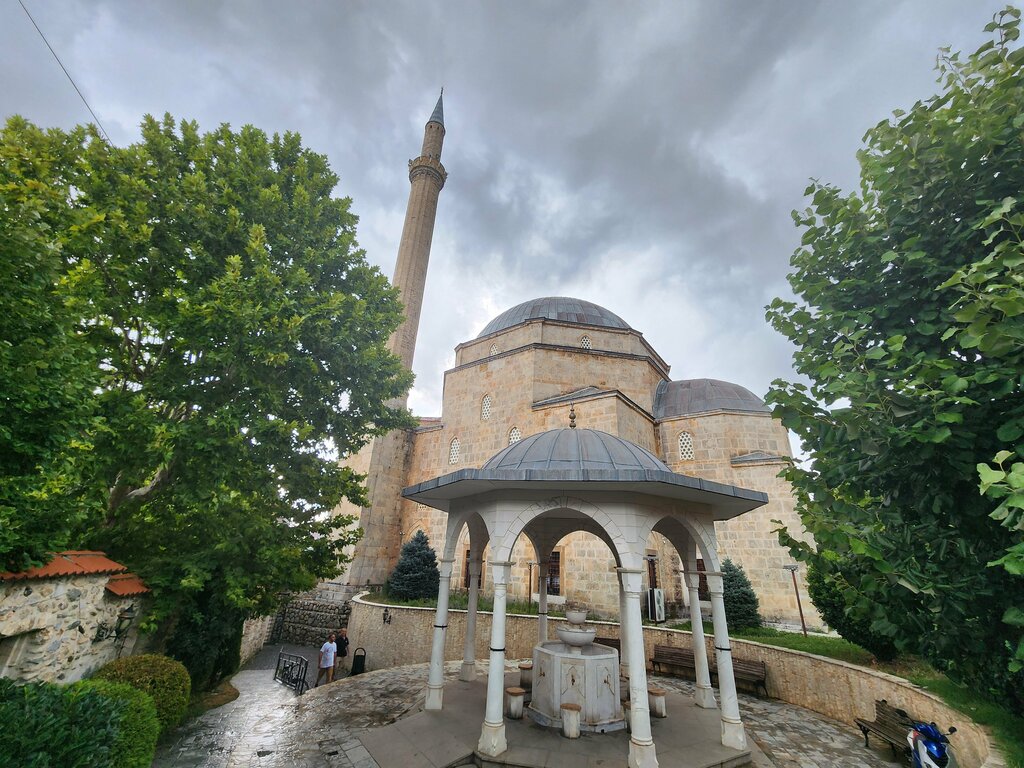 Cami Sinan Paşa Camii, Prizren, foto