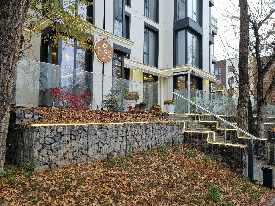 Kahve dükkanları VIA Pacavi, Almatı, foto